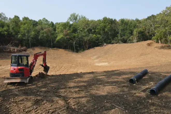 Rebuild a Pond Dam: A Step-by-Step Guide to Dam Repair🚜💦